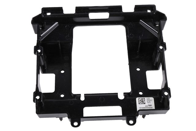 2017-2022 GM Radio Control Bracket 23257061 | GMPartsDirect.com