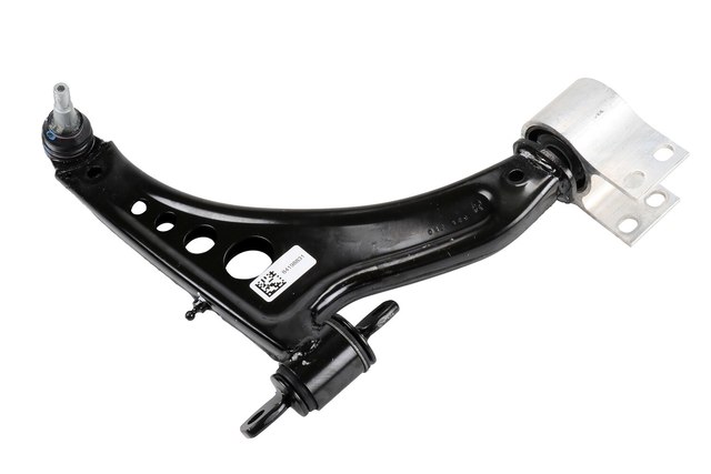 2016-2022 Chevrolet Malibu Lower Control Arm - Passenger Side (RH ...