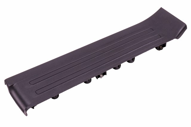 GM Door Sills and Sill Plates For Sale Online | Chevrolet Parts Canada