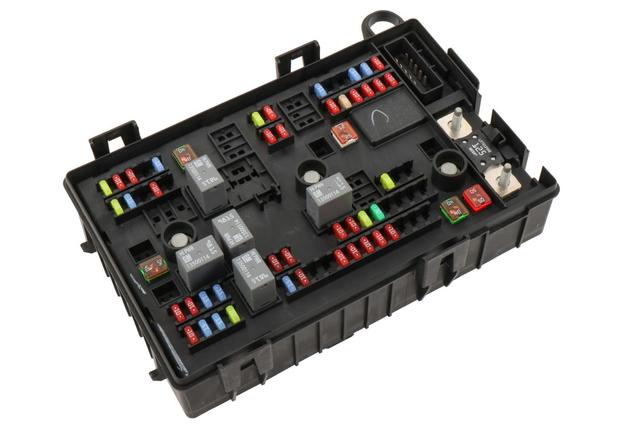 23104896 - Engine Wiring Harness Junction Block 2015-2016 GM | GMPartsNow