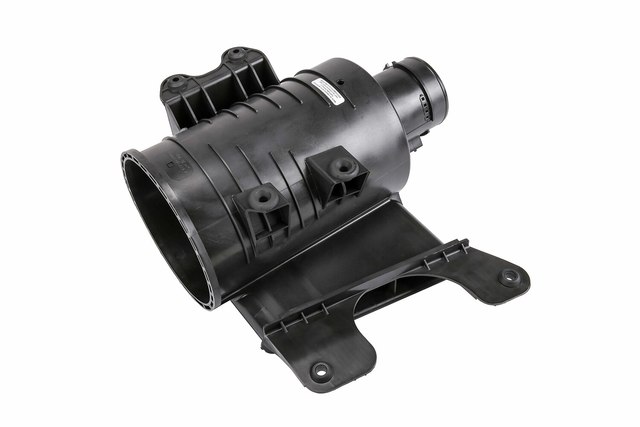 2016 GM Air Cleaner Housing 84000016 | GMPartsDirect.com