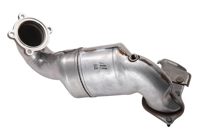 2012-2013 Buick Regal 3-Way Catalytic Converter with Bracket, Studs ...
