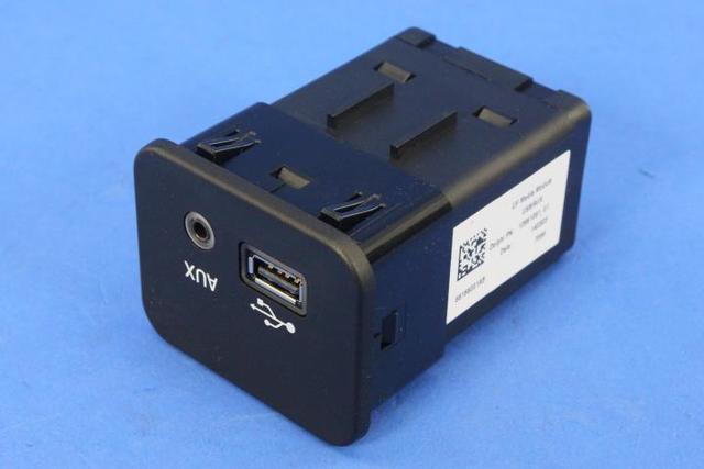 Media Center 68166001AC | TascaParts.com