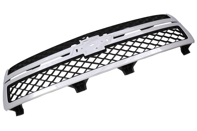 2011-2014 Chevrolet Bright Chrome Front Grille 20966058 | GMPartsDirect.com