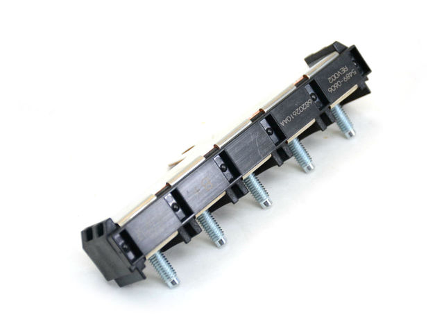 2014-2018 Mopar Z Case Fuse Array 68202610AA | Mopar Estores