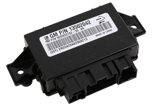 2010-2022 GM Seat Heater Control Module 13502042 | TascaParts.com