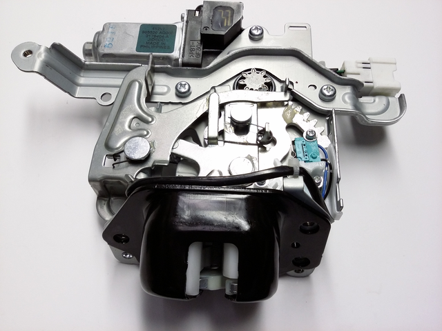 2009-2019 Nissan Trunk Lock Actuator Motor 90500-1CA1B | Nissan Parts Plus