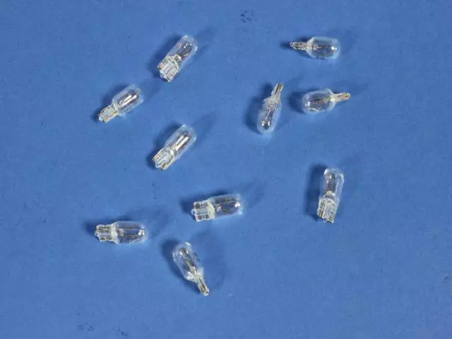 2001-2025 Mopar Bulb, Console Gear Selector Indicator Lamp L0000194 ...