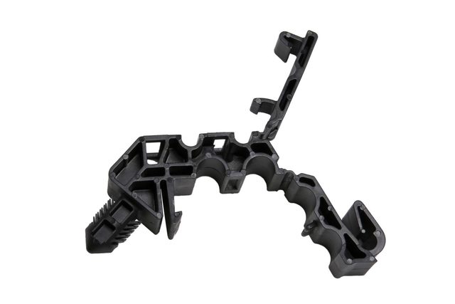 Front Brake Pipe Retainer 25957289 | GMPartsDirect.com