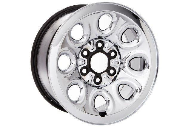 2005-2013 GM 17x7.5x31-Inch Chrome Wheel 09595249 | GMPartsDirect.com