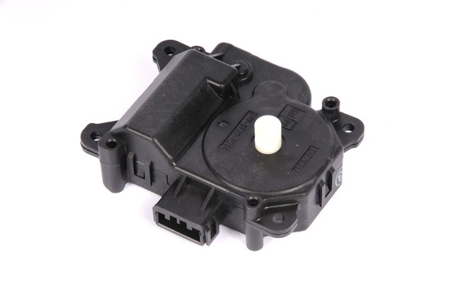 2013-2019 Cadillac Heating and Air Conditioning Air Inlet Door Actuator ...