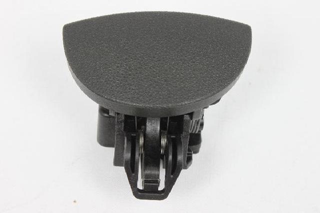 Buy OEM Mopar Glove Boxes | Canada Mopar® Estores