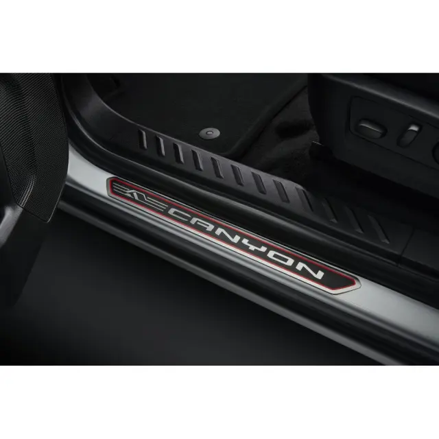 2023-2025 GMC Canyon Front Door Sill Plates With Canyon Script 84937997 ...
