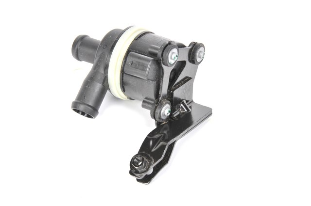 Radiator & Components for 2018 Chevrolet Silverado 1500 | GMPartsDirect.com