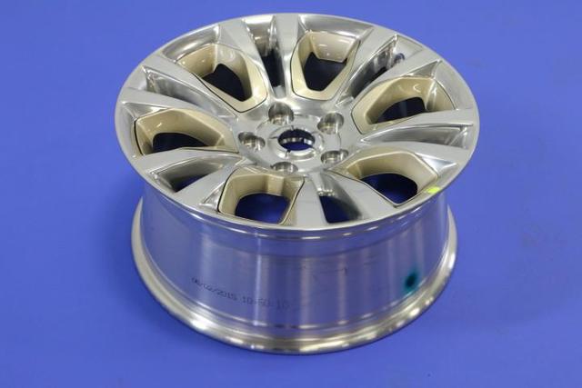 Shop OEM Wheels | Chrysler MOPAR Warehouse