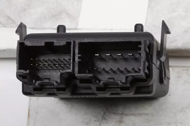 Front Passenger Side Seat Heater Vent Control Module 13511701 ...