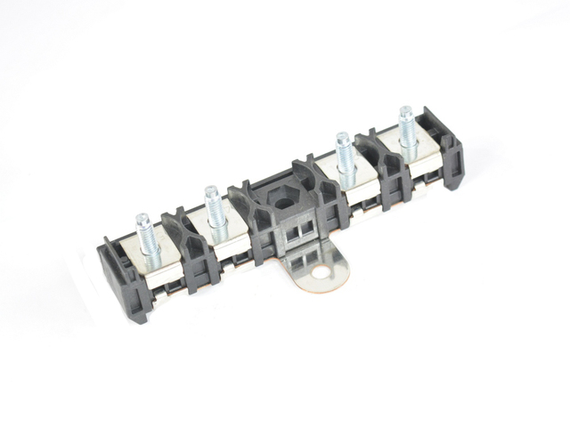 2017-2023 Chrysler Z Case Fuse Array 68305125AA | Mopar Estores