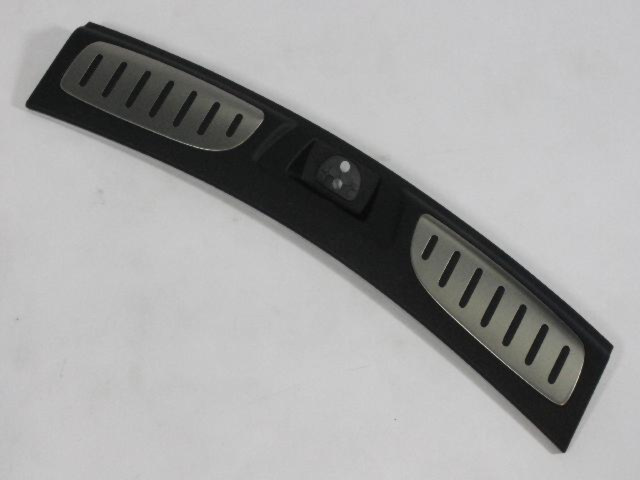 2011-2023 Dodge Durango Lift-Gate Scuff Plate 6ZP59DX9AA | Mopar ...