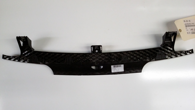 2011-2014 Volkswagen Touareg Center Support 7P6-807-192 | vwpartscente
