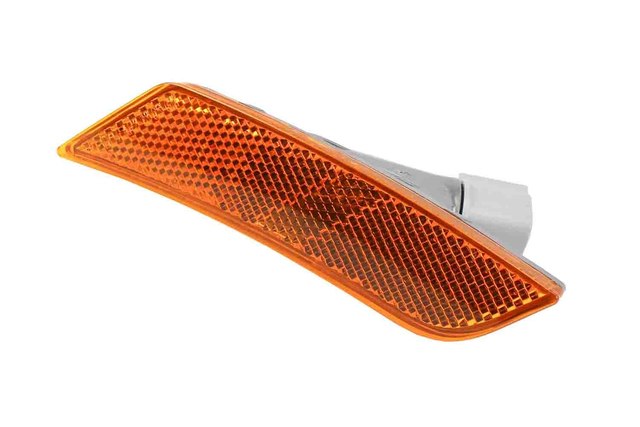 2013-2020 Cadillac Front Passenger Side Marker Lamp 22941174 ...