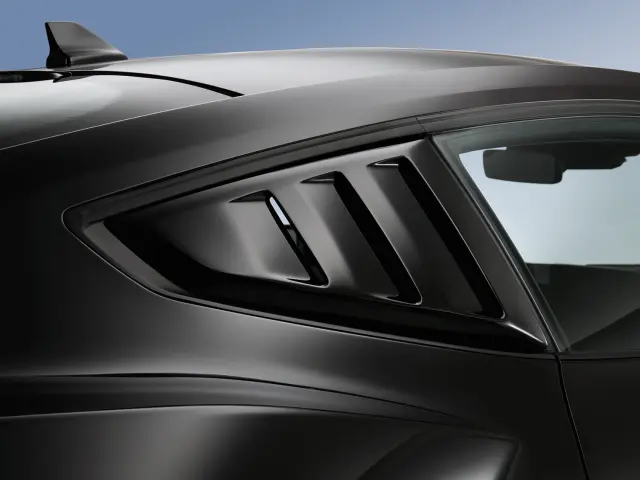 VPR3Z-63280B10-B - Gloss Black Quarter Window Louvers 2024-2025 Ford ...