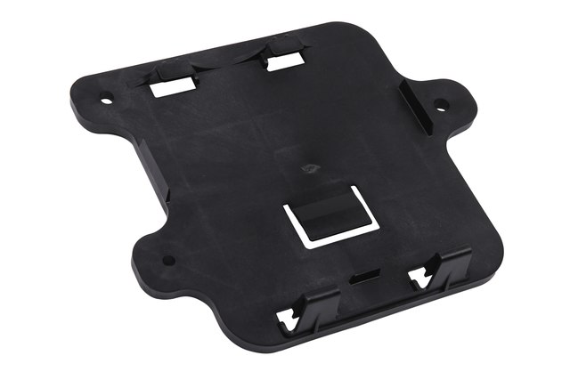 2017-2019 GM Engine Control Module Bracket 84040618 | GMPartsDirect.com