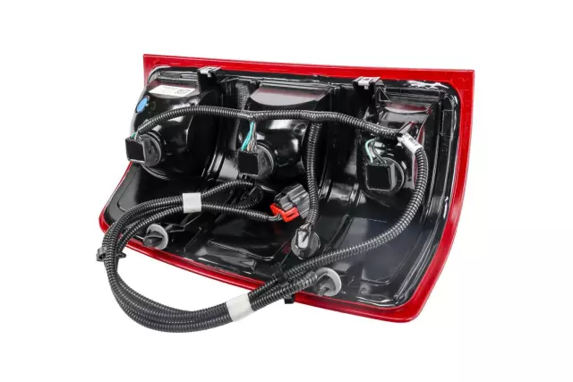 2007-2014 GMC Passenger Side Tail Lamp Assembly 25958485 GM ...