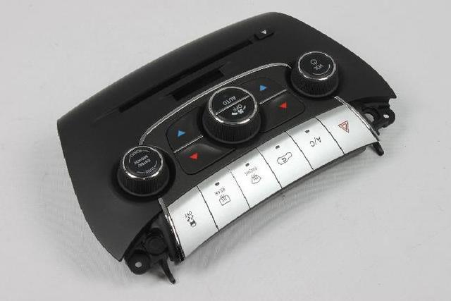 68244928AA - Fender Mounting Front Bracket Right - 2017-2020 Jeep ...