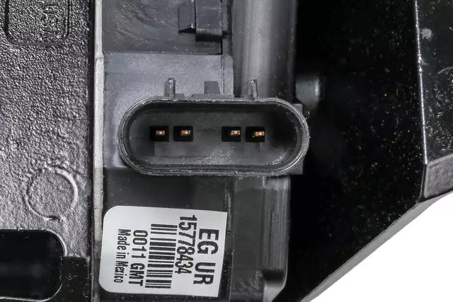 Tailgate for 2004 GMC Envoy XUV | Flow Automotive Center GMPartsDirect.com