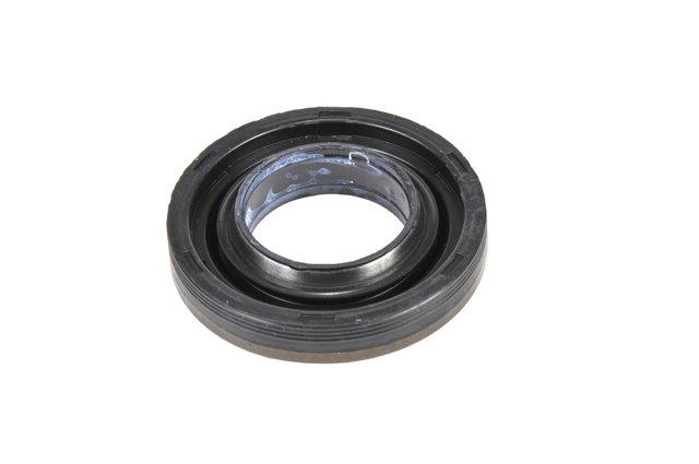 1997-2020 GM Front Axle Shaft Seal (Replaces Part Number 15801507 ...