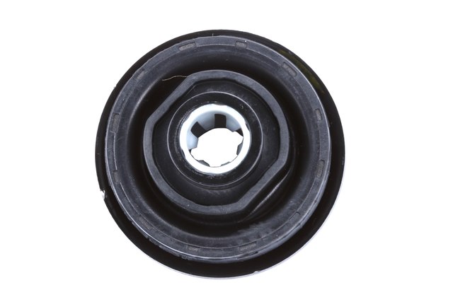 2015-2022 GM Body Mount Upper Location Number 2 Cushion 23280252 ...