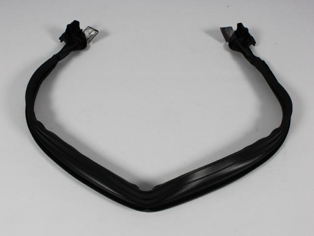 55395241AI - Windshield To Cowl Weatherstrip - 2007-2018 Jeep | Mopar ...