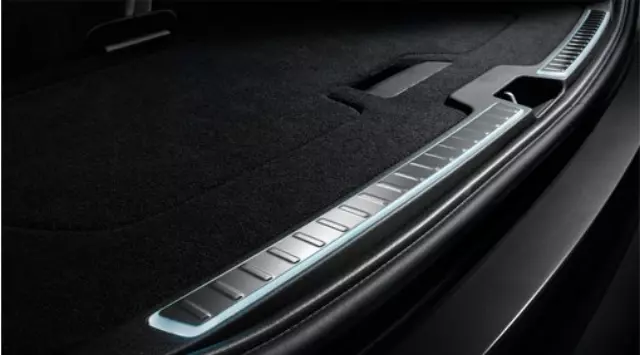 Volvo XC40 Door Sills | Volvo OEM Parts Direct