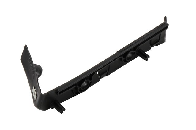 2007-2014 Cadillac Passenger Side Front Bumper Fascia Side Bracket ...