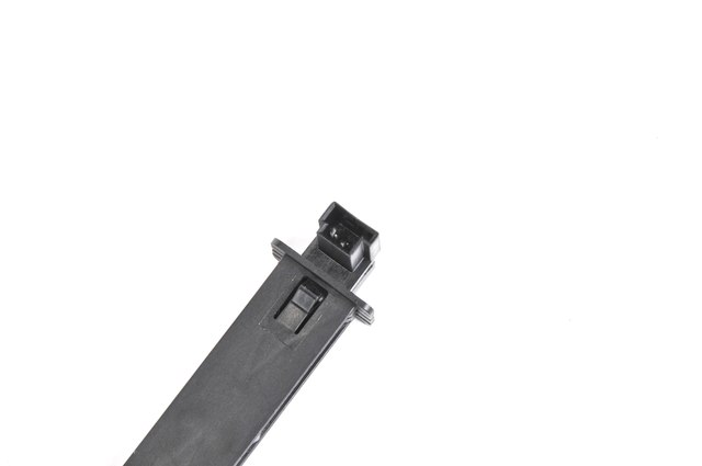 2016-2020 GM Heating and Air Conditioning Interior Temperature Sensor ...