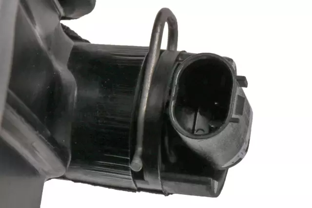 2013-2021 GM Radiator 95298552 GM | GMPartsDirect.com