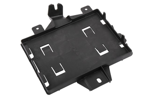 2016-2019 Chevrolet Volt Engine Control Module Bracket 84073137 ...