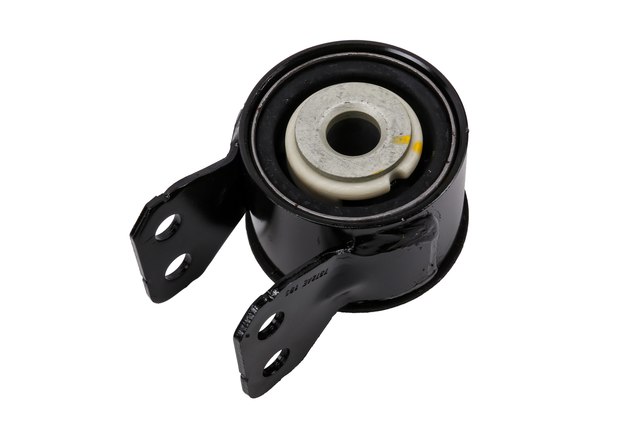 2007-2017 GM Front Lower Suspension Control Arm Bushing 22782459 ...