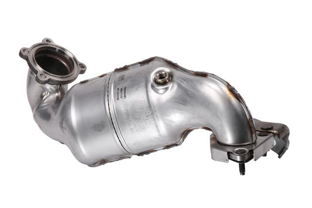 2011-2013 Buick Regal 3-Way Catalytic Converter with Bracket, Gasket ...