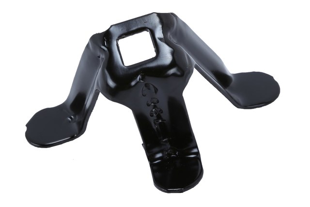 2018-2022 GM Body Side Rear Compartment Lid Bumper Bracket 22977962 ...