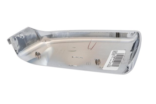 2016-2019 GM Driver Side Door Mirror Housing Lower Cover 23444123 ...