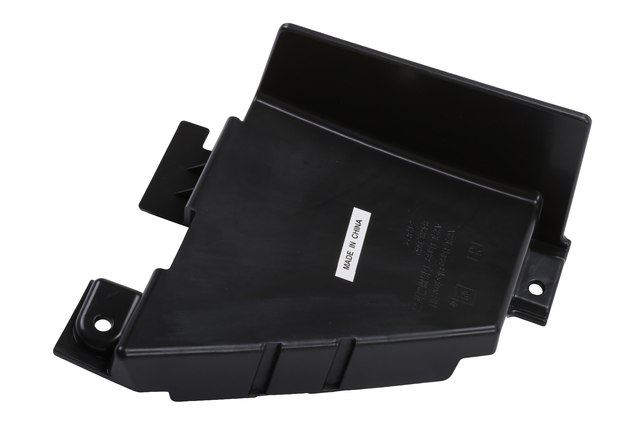 2020-2022 Cadillac CT4 Front Passenger Side Grille Opening Cover ...