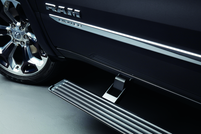 Buy OEM Mopar Running Boards & Side Steps Online | Canada Mopar® Estores