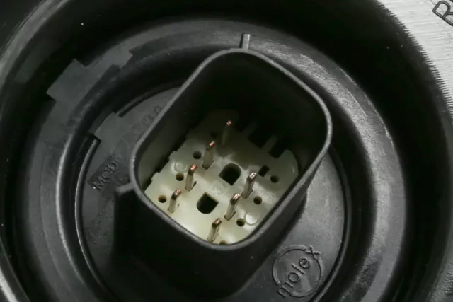 23490005 - Driver Side Headlamp Assembly 2015-2017 Chevrolet | GM ...