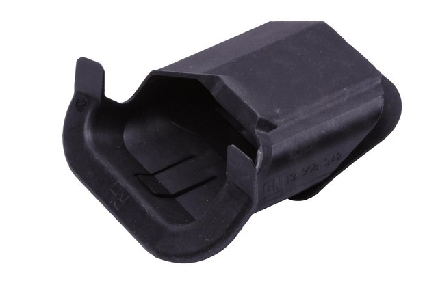 2011-2019 GM Passenger Side Plenum Side Drain Valve 13308342 | GM Parts ...