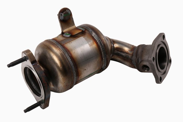 2016-2022 GM Passenger Side 3-Way Catalytic Converter with Flange ...