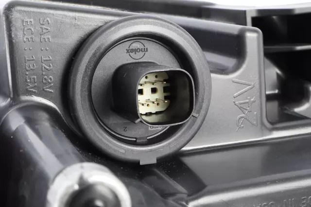 84887857 - Driver Side Headlamp 2018-2021 Chevrolet Traverse | GM ...