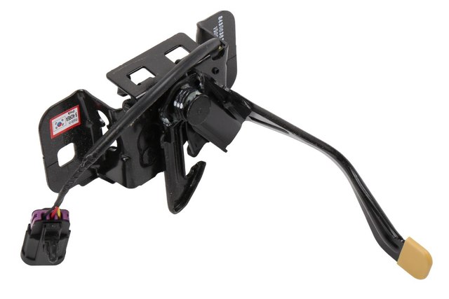 2018 Chevrolet Equinox Hood Primary and Secondary Latch 84300383 ...