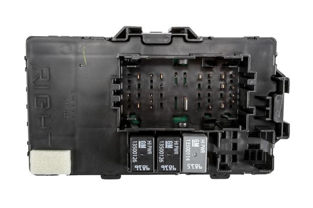 2015-2019 GM Fuse & Relay Box - Passenger Side (RH) 23443944 ...