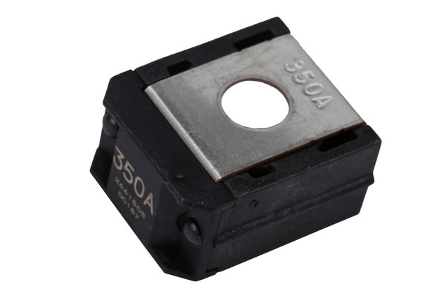 84082852 - 350 Amp Fuse - 2016-2022 GM | parts.folsomchevy.com